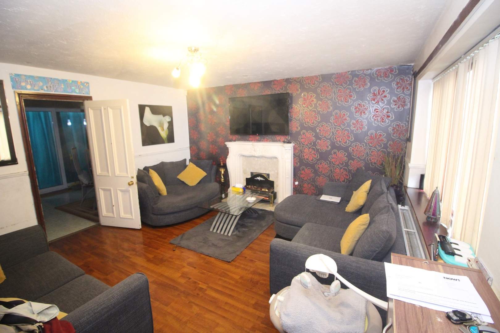 Roch Valley Way, Sudden, Rochdale 3 bed semi-detached house - £160,000