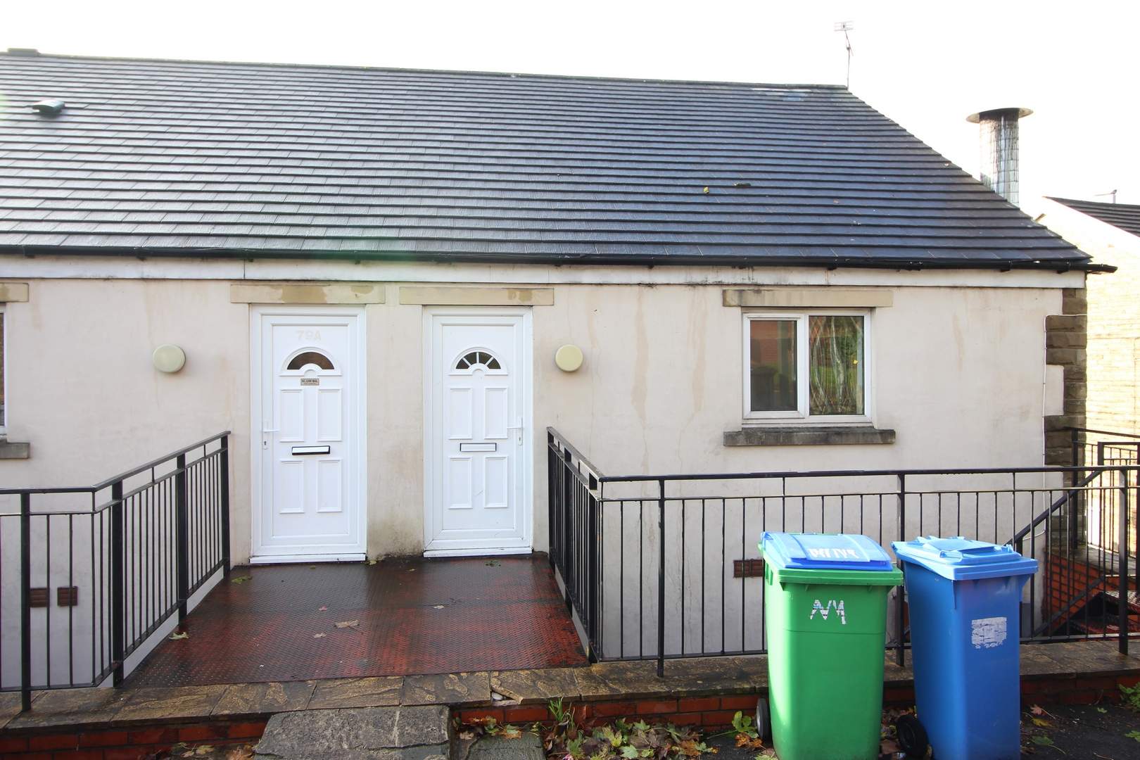 a Dale Street, Milnrow, Rochdale 1 bed townhouse - £450 pcm (£104 pw)