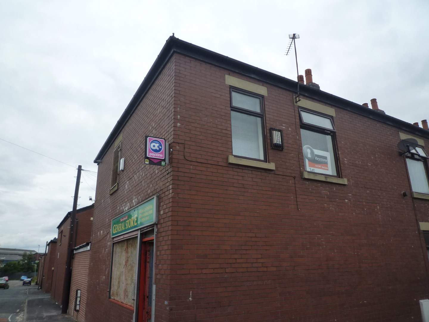 bilberry street, Newbold, Rochdale 2 bed house - £400 pcm (£92 pw)