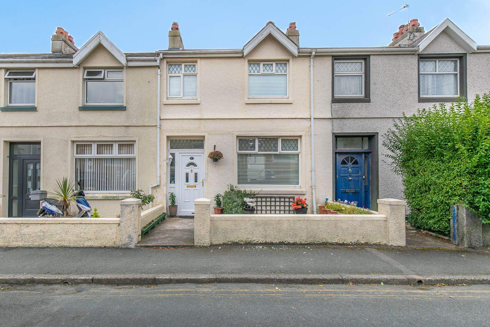 4 Mountfield Road, Onchan, IM3 4AD 2 bed villa - £240,000